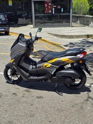 Motos Yamaha NMax 2024 no Brasil