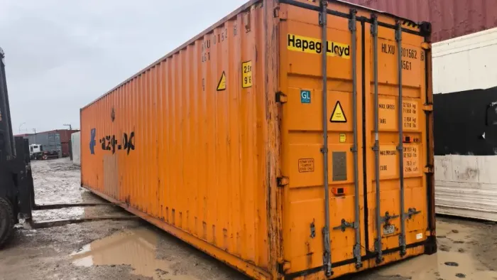 "container de 40 pes" no Brasil