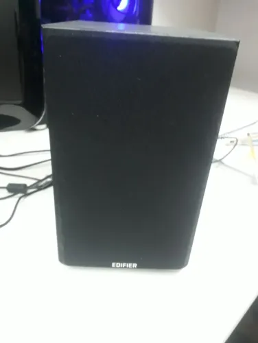 Edifier no Brasil