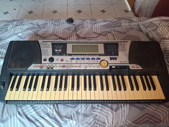 "teclados yamaha psr 550" - Instrumentos musicais no Brasil