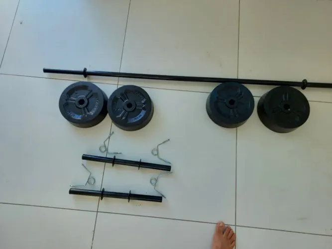 "kit de pesos de academia" - Academia e Exercícios no Brasil