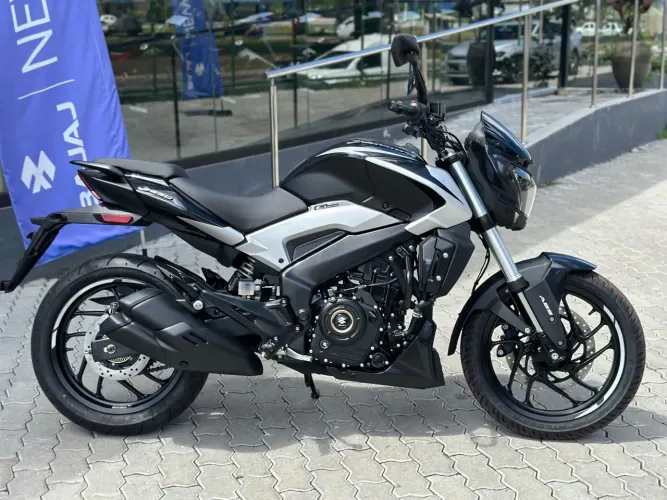 Motos Bajaj Dominar 200 no Brasil