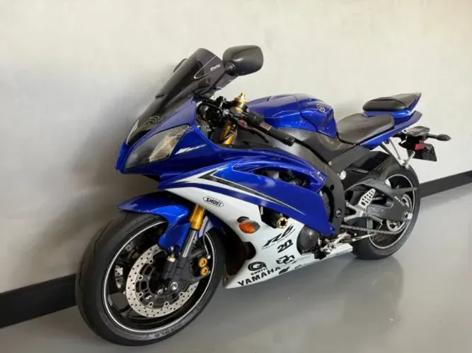 Motos Yamaha YZF R-6 600 no Brasil