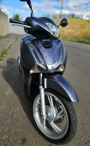Motos Honda SH 150i/dlx no Brasil