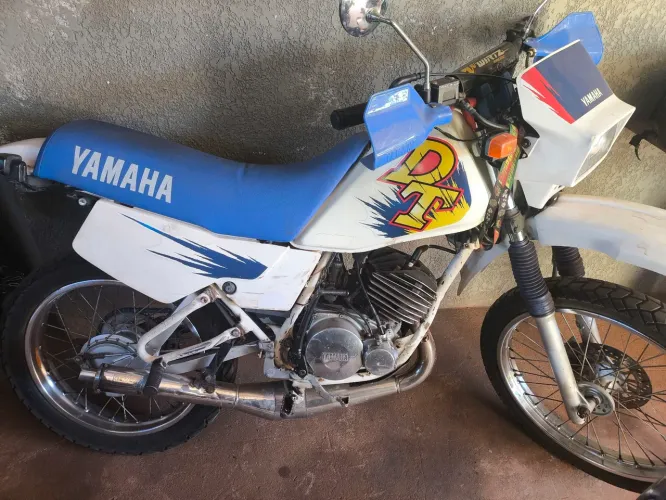 Motos Yamaha DT no Brasil
