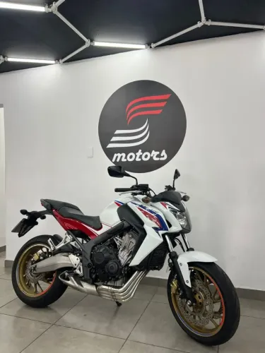Motos Honda CB 650f no Brasil