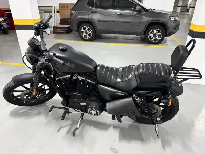 Motos Harley-Davidson XL 883n Iron no Brasil