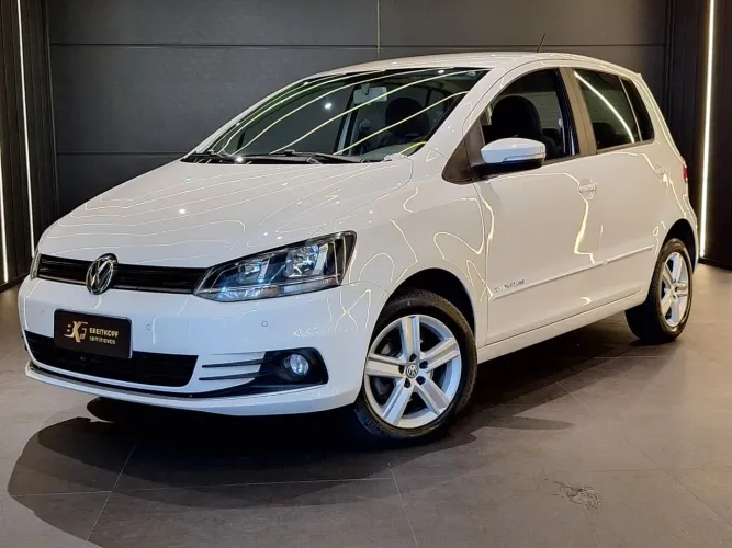 Volkswagen Fox MSI Comfortline 1.6 Flex 8V 4P Usados e Novos