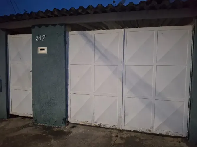 "portao fechado" - Portas e Janelas no Brasil