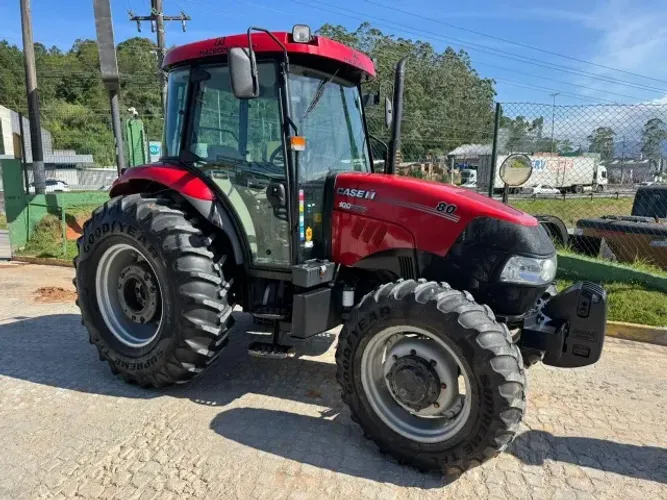 "trator case 80" - Tratores e máquinas agrícolas no Brasil
