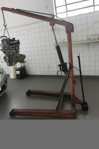 "girafa motor" no Brasil