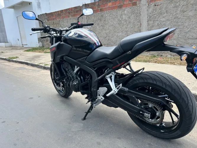 Motos Honda CB 650f no Brasil