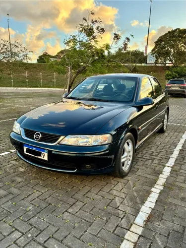 Chevrolet Vectra CD 2.2 16V / 2.0 16V Mec./aut. Usados e Novos