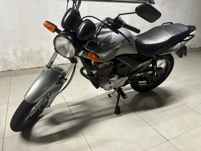 Motos Honda CG 150 FAN Esi/ 150 FAN ESI Flex no Brasil
