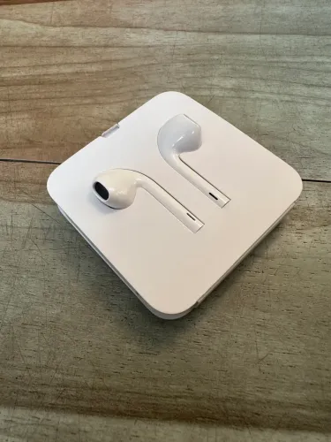 "fones da apple original" no Brasil