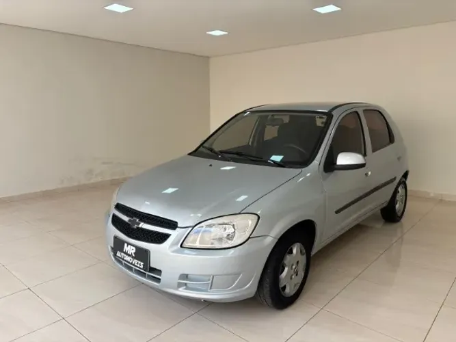 Chevrolet Celta Spirit/ LT 1.0 MPFI 8V Flexp. 5P Usados e Novos no DF
