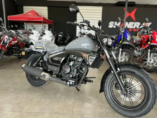 Motos Shineray IRON 250 EFI no Brasil