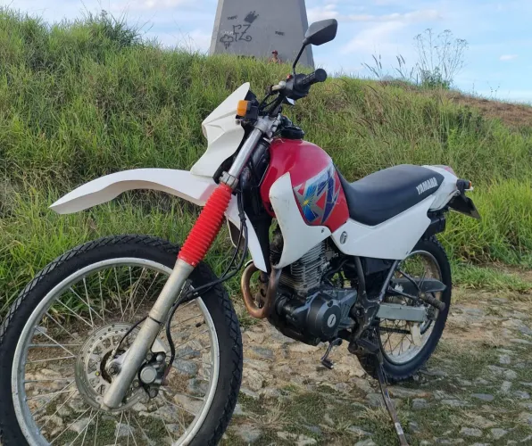 Motos Yamaha XT 225 no Brasil