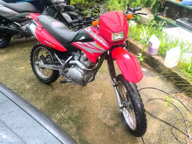 Motos Honda NXR 150 Bros ESD no Brasil