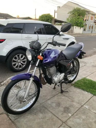 Motos Honda CG 125 FAN / FAN KS / 125 I FAN no Brasil