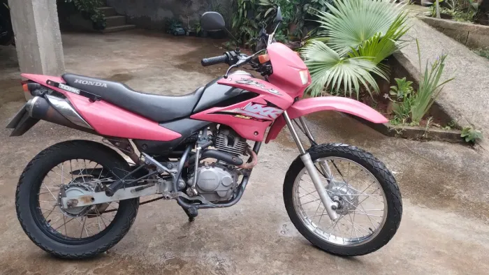 Motos Honda NXR 125 Bros KS no Brasil