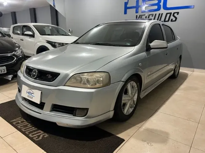 Chevrolet Astra GSI 2.0 16V 136cv Hatchback 5P Usados e Novos