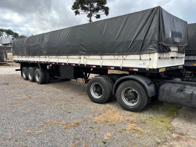 "reboques e semi reboques" no Brasil