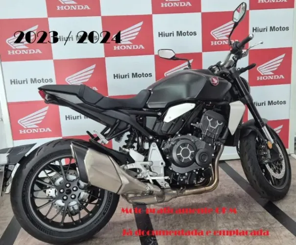 "moto estradeira" no Brasil