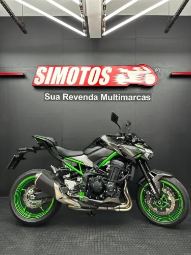 Motos Kawasaki Z 900 no Brasil