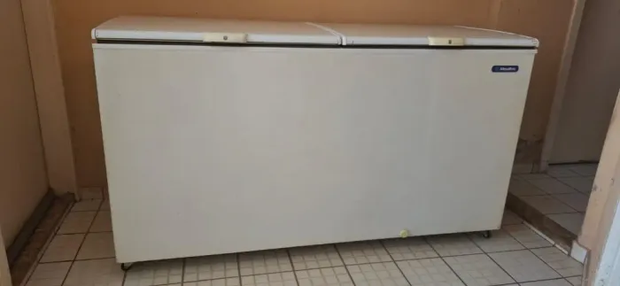 "freezer metalfrio" - Geladeiras e Freezers no Brasil