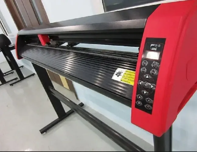 "plotter de recorte" no Brasil