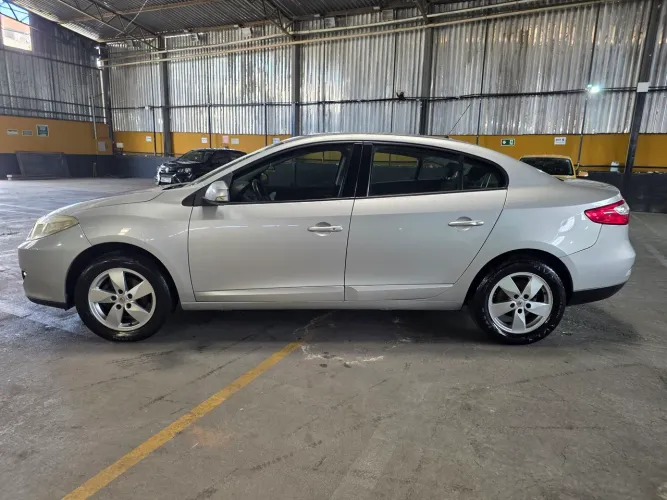 Renault Fluence 2014 Usados e Novos
