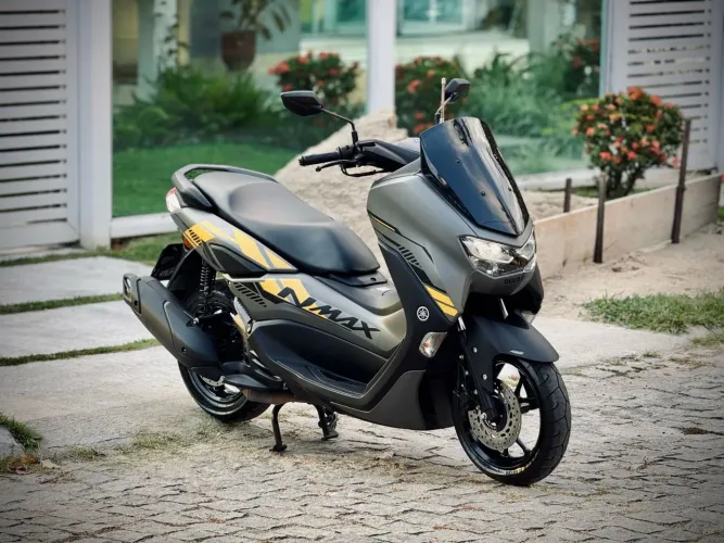 Motos Yamaha NMax 2023 no Brasil