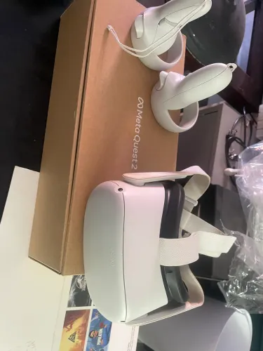 "oculus quest 1" - Consoles de Vídeo Game no Brasil