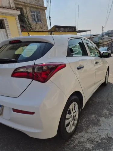 Hyundai HB20 Unique 1.0 Flex 12V Mec. Usados e Novos - Nova Iguaçu ...