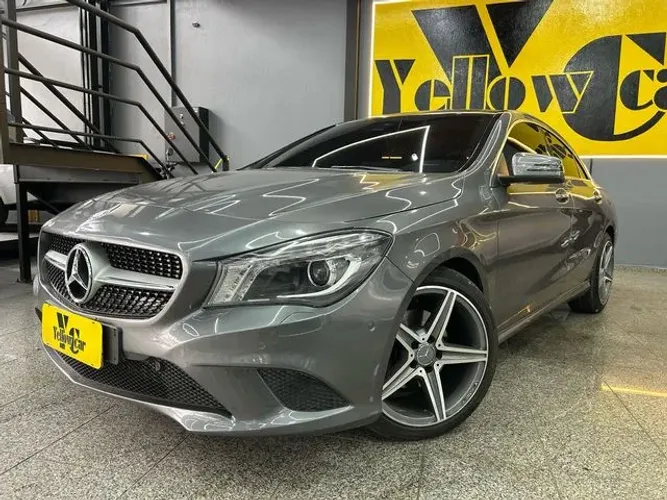 Mercedes-Benz CLA-200 2016 Usados e Novos
