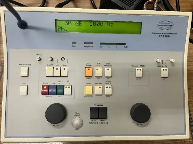 "audiometro" no Brasil