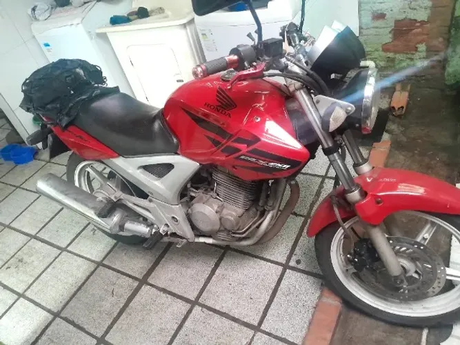 Motos Honda CBX 250 Twister no Brasil
