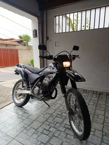 Motos Honda XR 250 Tornado no Brasil
