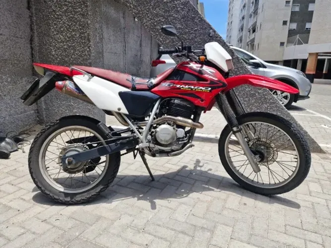 Motos Honda XR 250 Tornado no Brasil