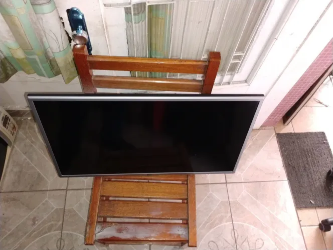 "tv de led 32 polegadas smart" - TVs no Brasil