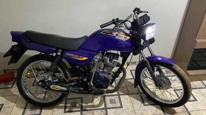 Motos Honda CG 1999 no Brasil