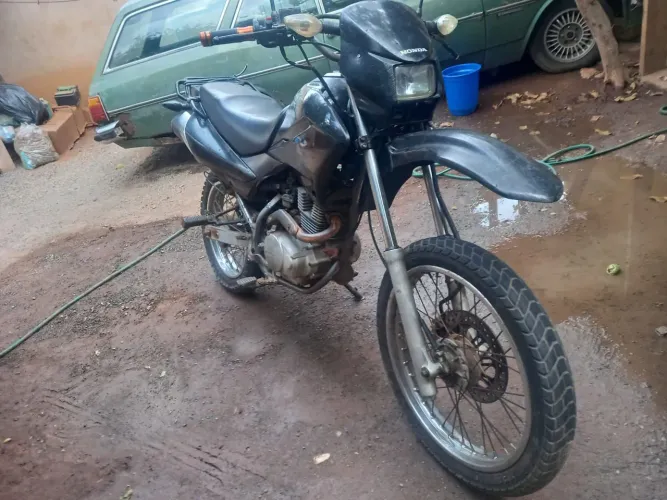 Motos Honda NXR 150 Bros ESD no Brasil