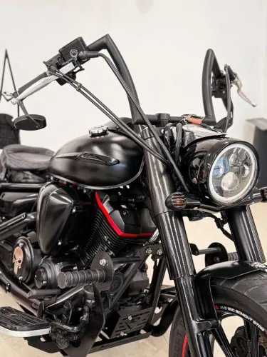 Motos Yamaha XVS 950 Midnight Star no Brasil