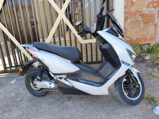 Motos Voltz EV01 EV1 Sport 3000w (elétrica) no Brasil