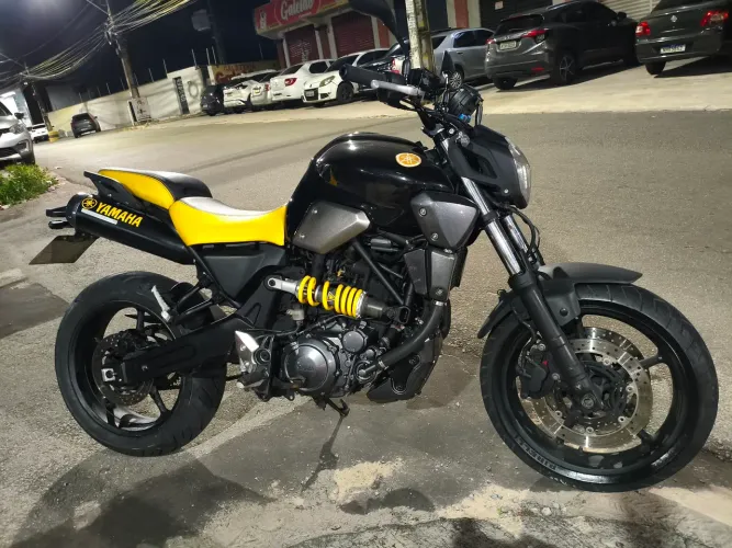 Motos Yamaha MT-03 660cc no Brasil