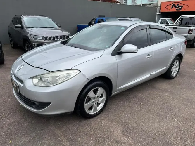 "renault fluence" no Brasil