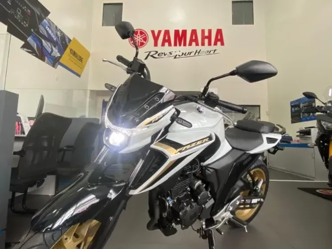 Motos Yamaha FZ25 250 Fazer Connected 2026 no Brasil