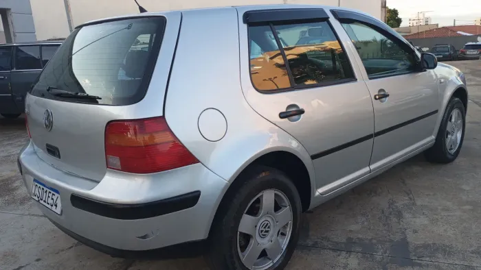 Volkswagen Golf 2001 Usados e Novos
