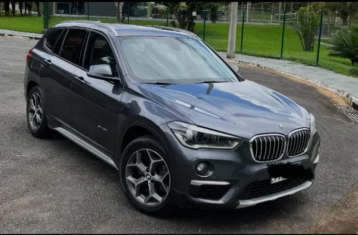 BMW X1 Sdrive 20I X-line 2.0 TB Active Flex 2017 Usados e Novos